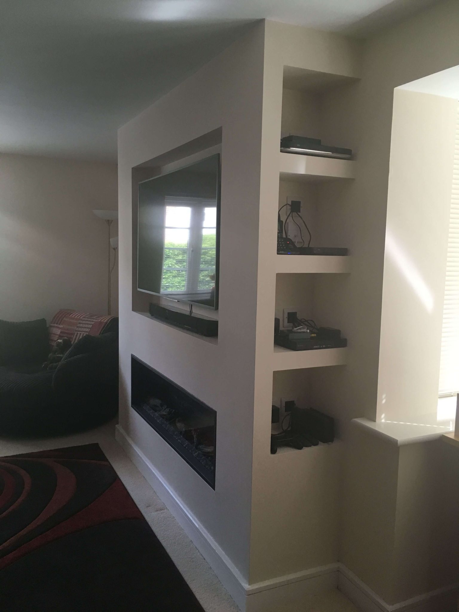 45+ False Chimney Breast Ideas: Best Living Area Examples